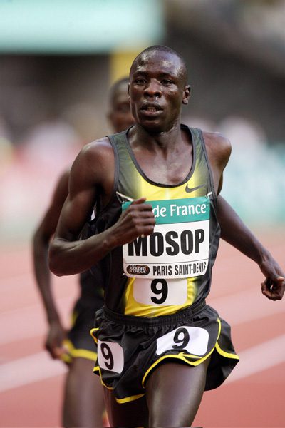 Africanos têm que vencer o calor e longo percurso da Maratona de Dubai ...